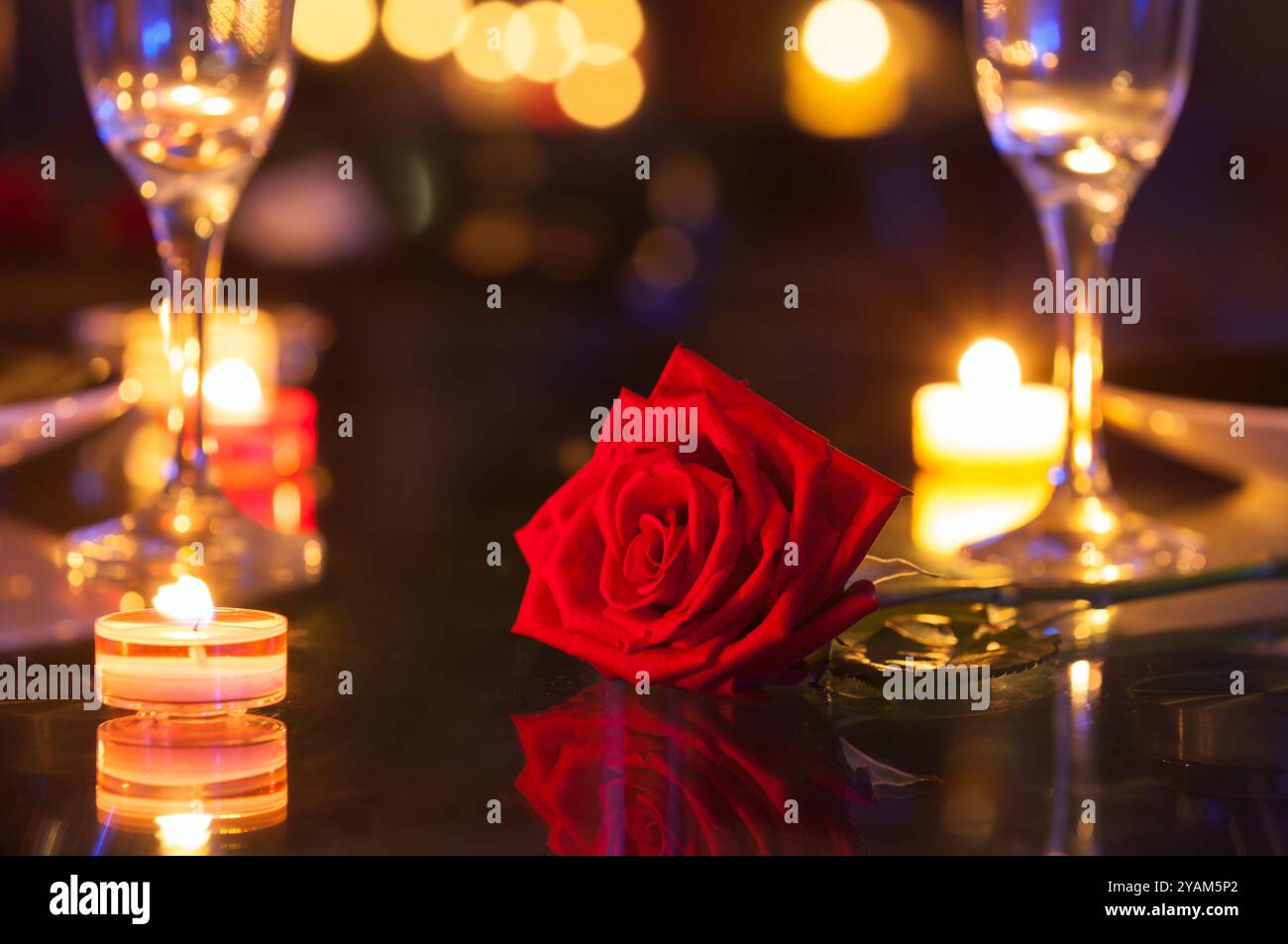 Romantic candlelight dinner Stock Photo - Alamy