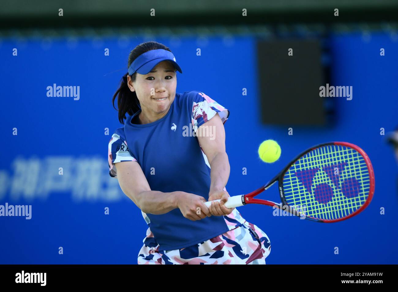 Osaka, Japan. 12th Oct, 2024. Nao Hibino (JPN) Tennis : Women's Singles Qualifying at Morita ...
