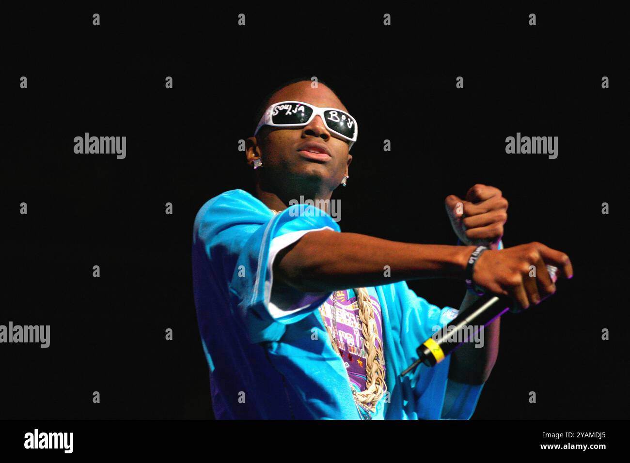 Soulja Boy performing at Powerhouse 2007 at the Wachovia Center on ...