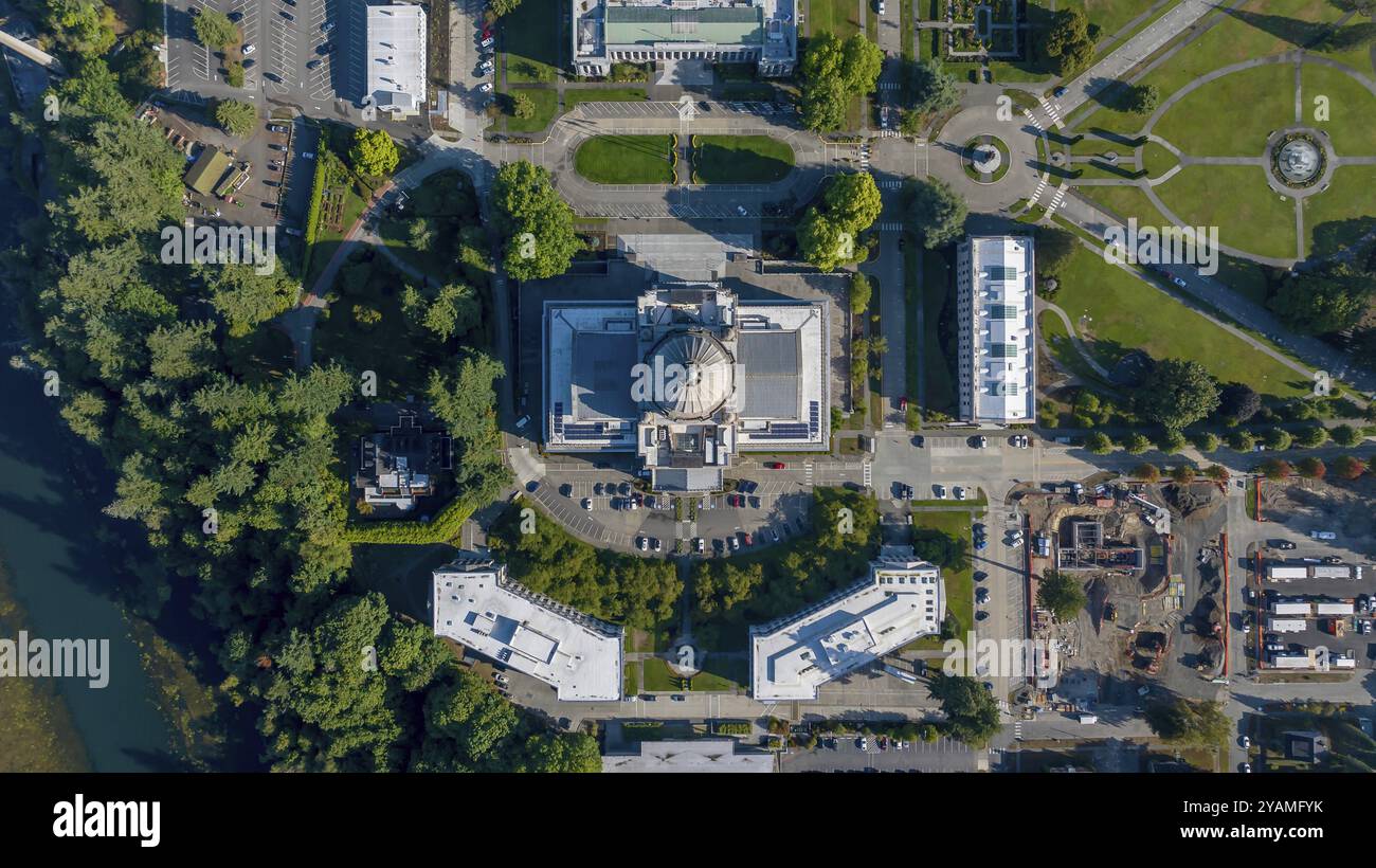 Homes and state parliament hi-res stock photography and images - Alamy