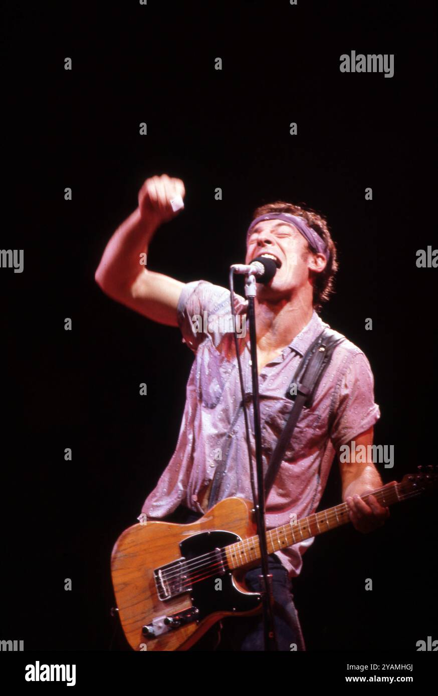 Born in the usa springsteen 1984 hi-res stock photography and images ...