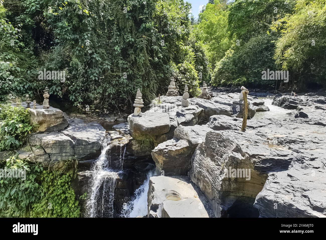 View on mountain river and summit of Tegenungan waterfall in Ubud area ...