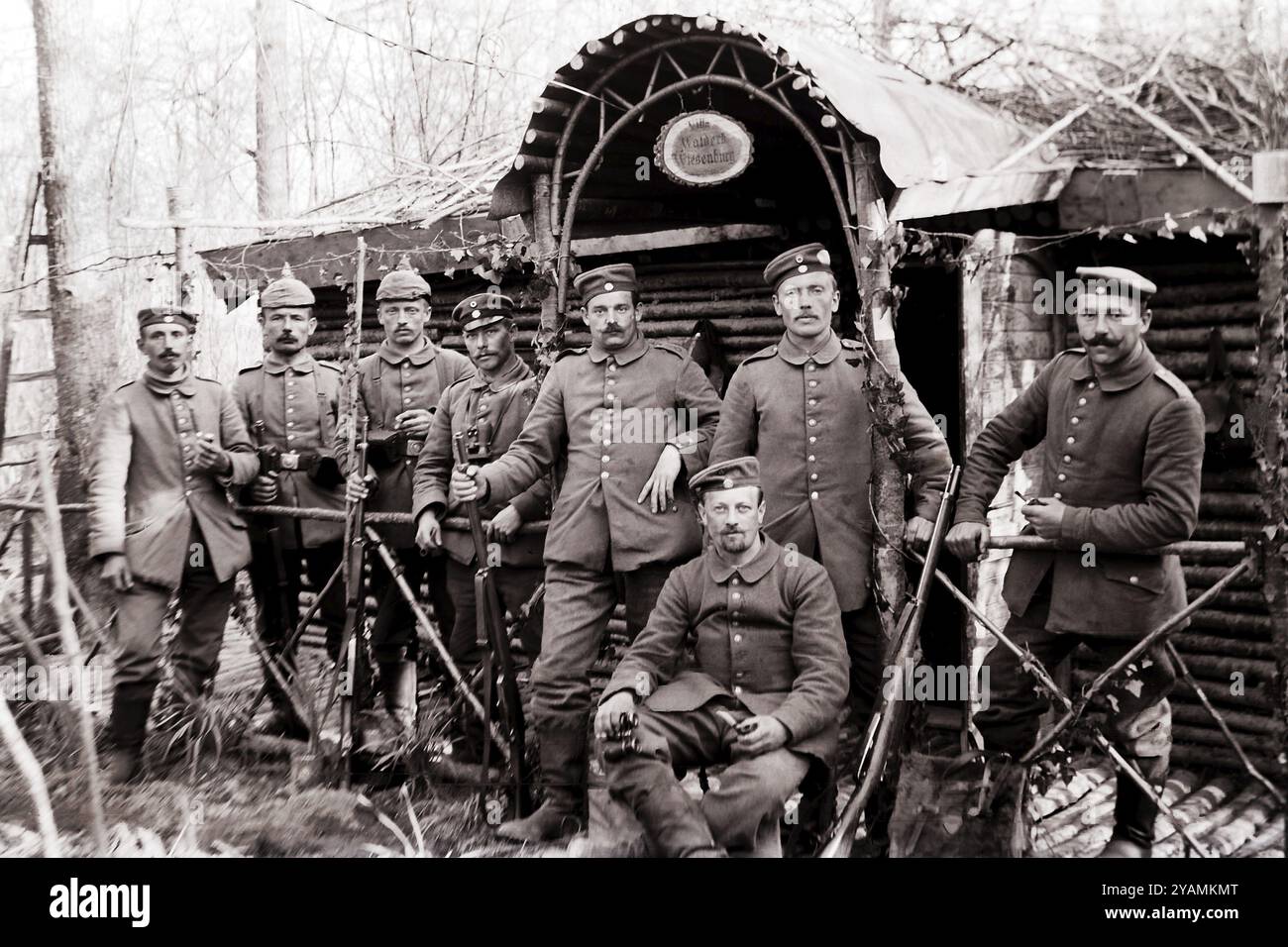 Eight soldiers in the winter quarter. Soldiers in the winter quarter ...