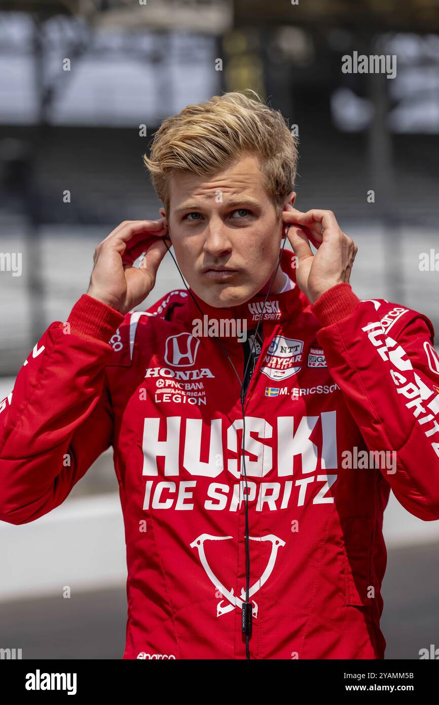 INDYCAR driver, MARCUS ERICSSON (8) of Kumla, Sweden, prepares to ...