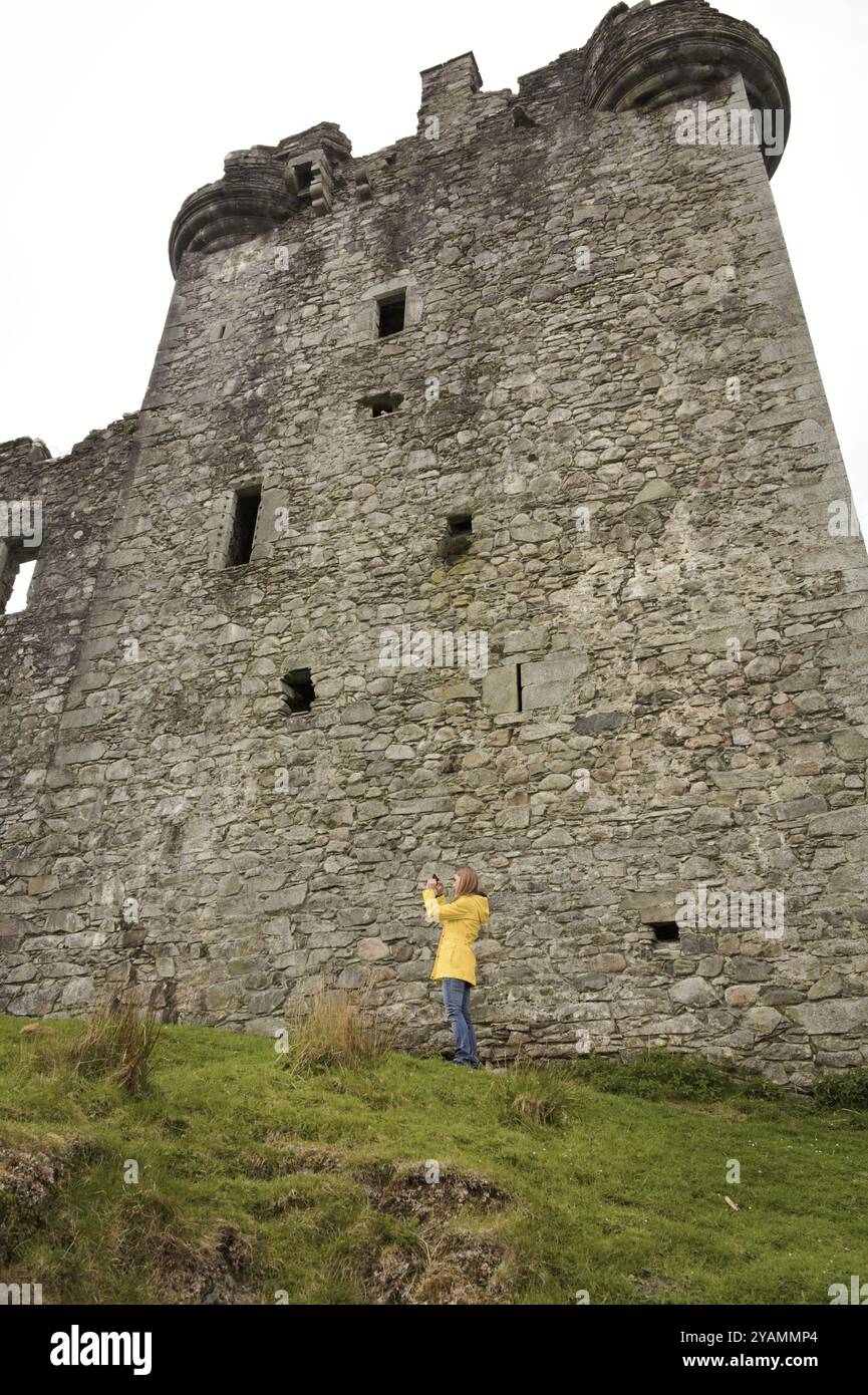 Kilchurn Castle was built in the mid-1400s by Sir Colin Campbell, 1st ...