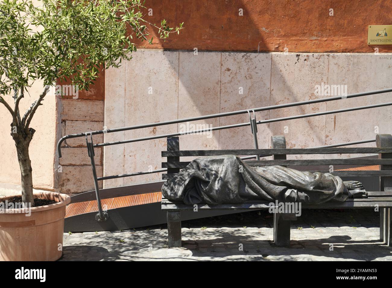 Homeless Jesus, sculpture by Timoty Schmalz, Trastevere neighbourhood ...