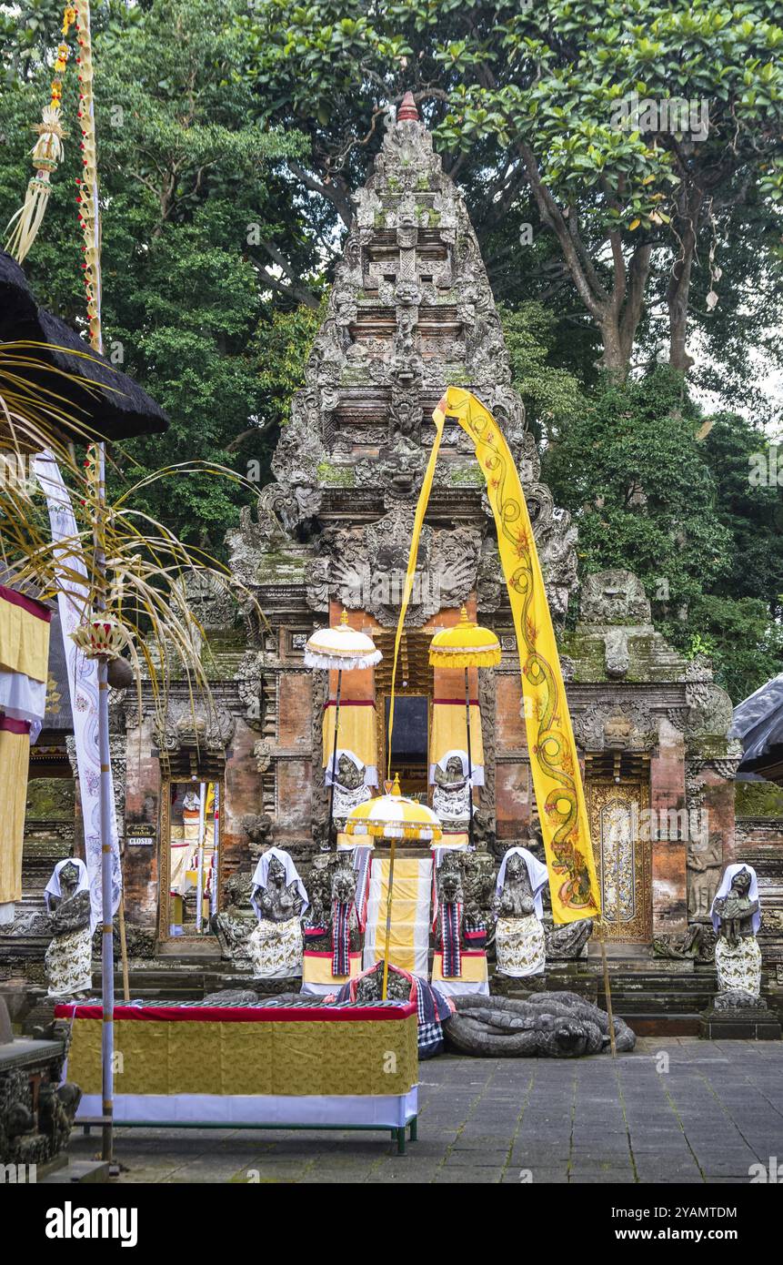 Hindu temple in Sacred Monkey Forest, Ubud, Bali, Indonesia, Asia Stock ...