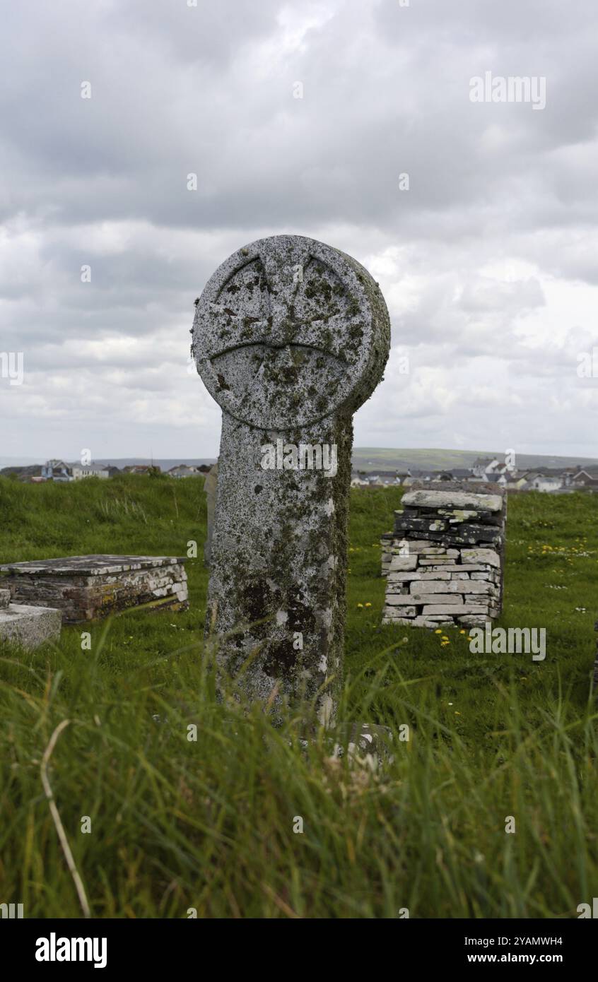 Art historian hi-res stock photography and images - Alamy