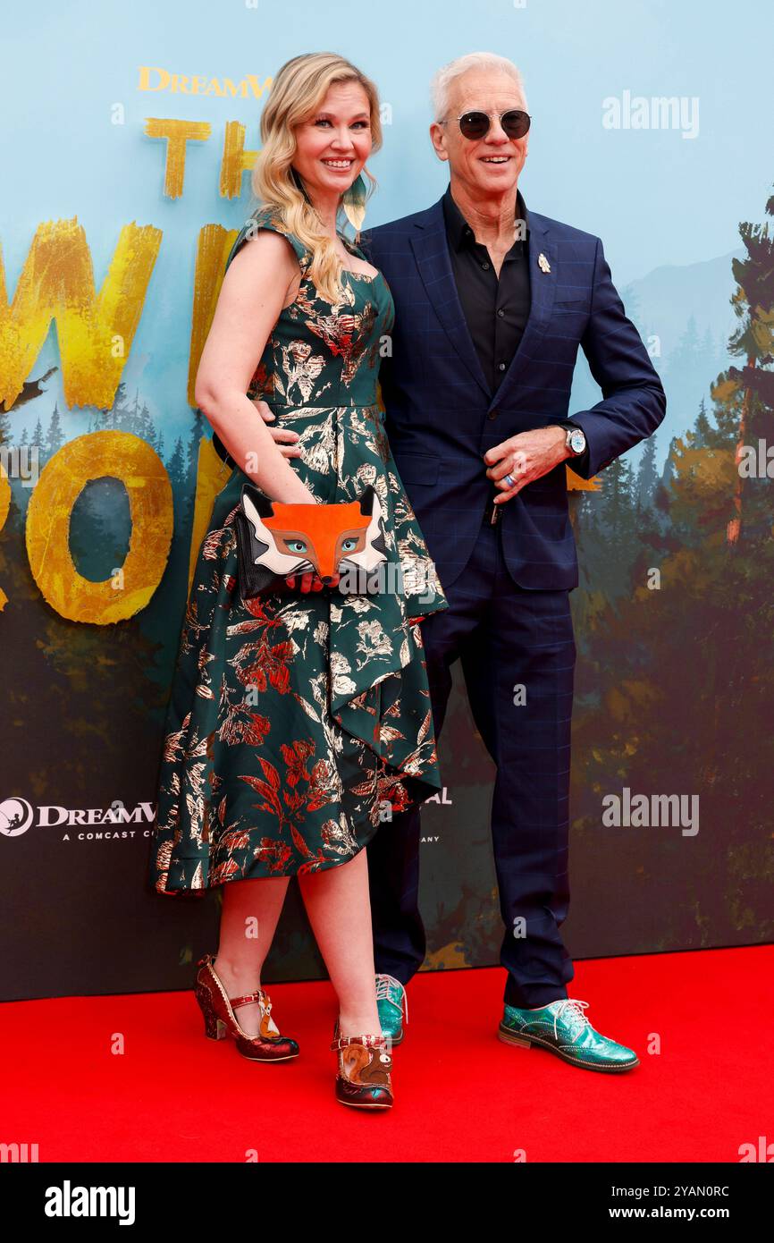 London, UK. 13th Oct, 2024. Jessica Steele-Sanders and Chris Sanders ...