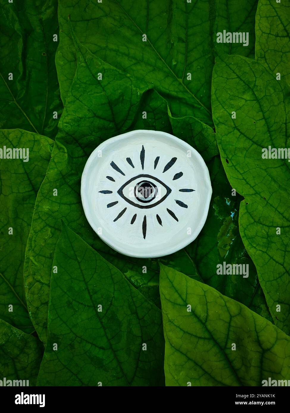 Plate for aromatic burner hi-res stock photography and images - Alamy