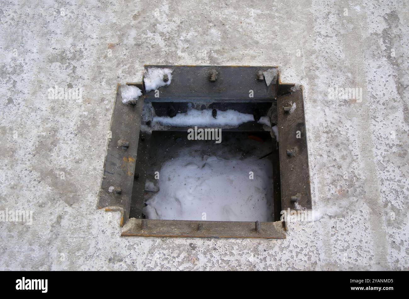 Technological opening in a monolithic concrete slab prepared for ...