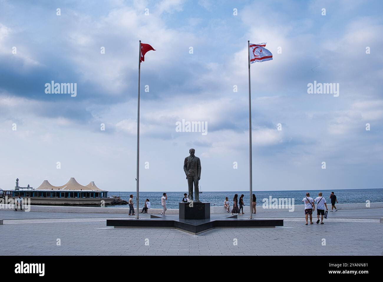 Ataturk sculpture statue hi-res stock photography and images - Alamy
