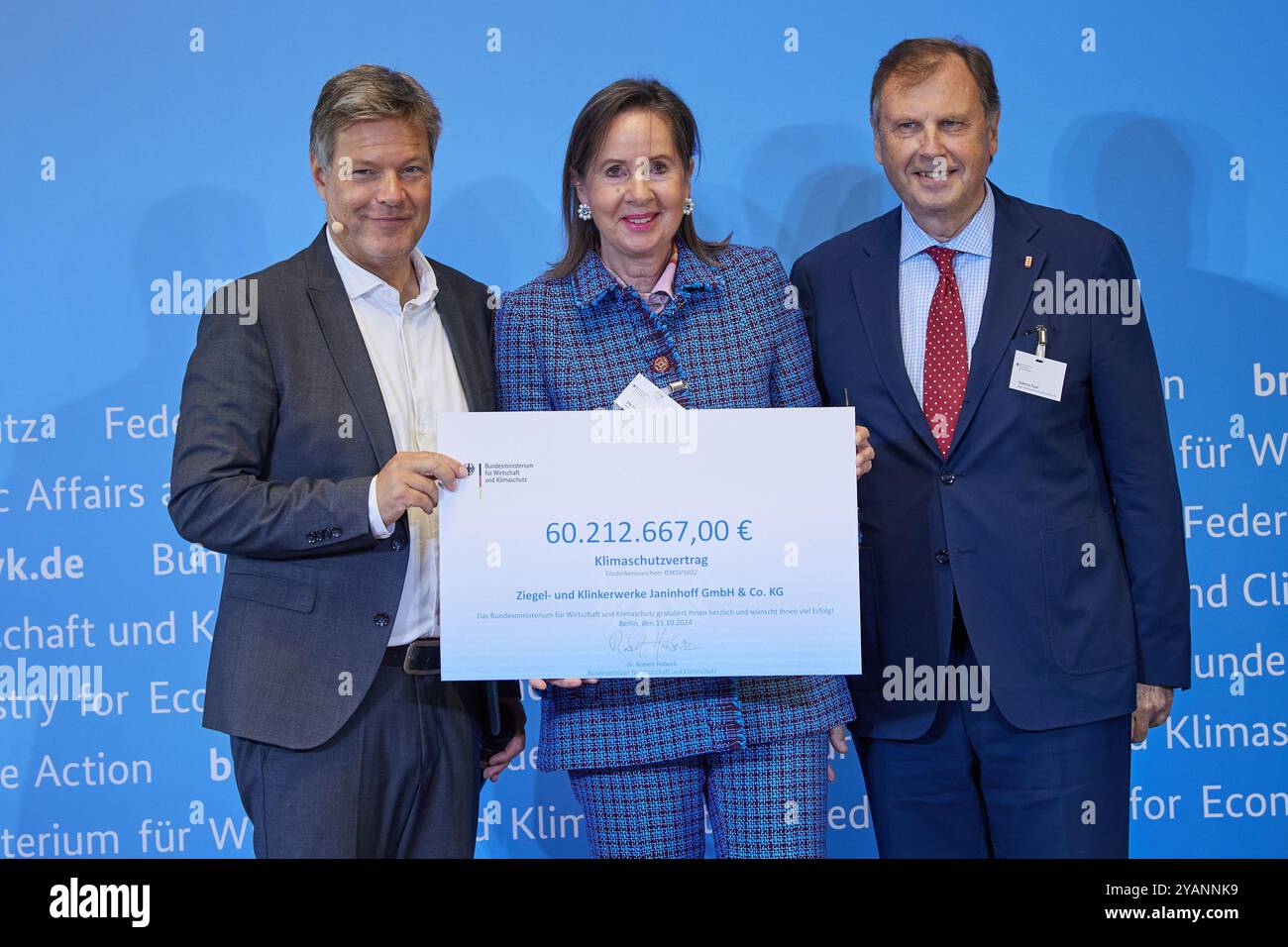 Hubertus foyer hi-res stock photography and images - Alamy