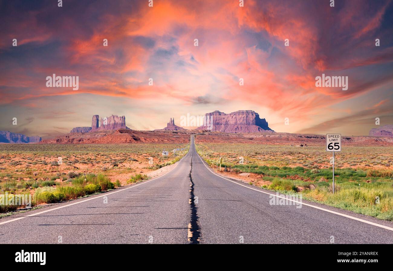 Forrest Gump point, Monument Valley, Utah, USA Stock Photo - Alamy