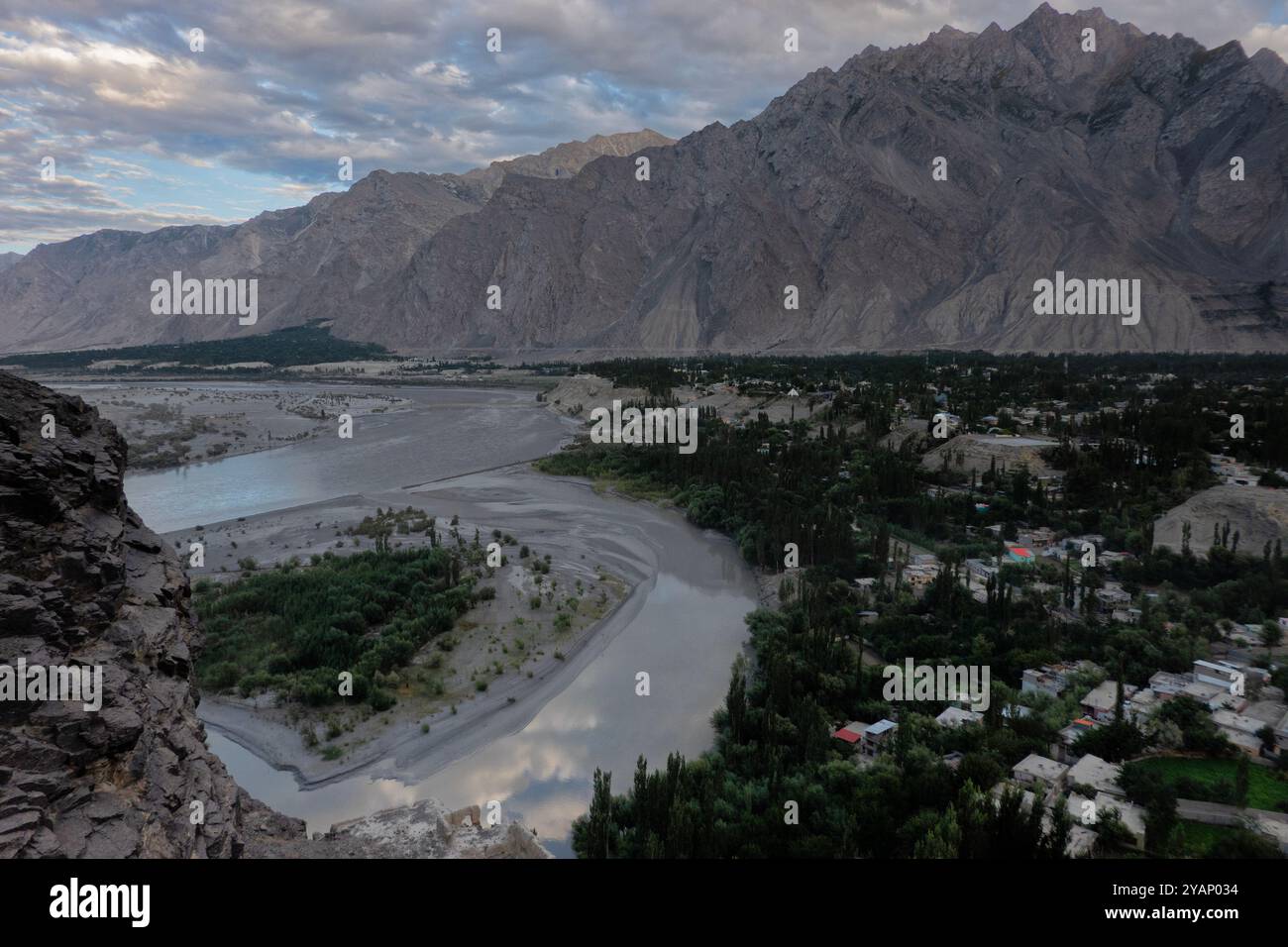 Skardu hi-res stock photography and images - Alamy