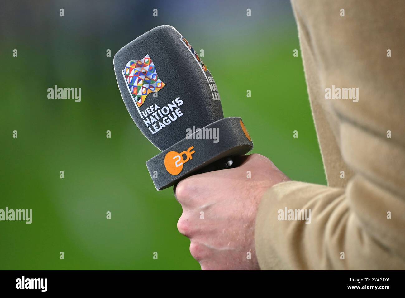 Border motif: ZDF microphone with Nations League logo, emblem ...
