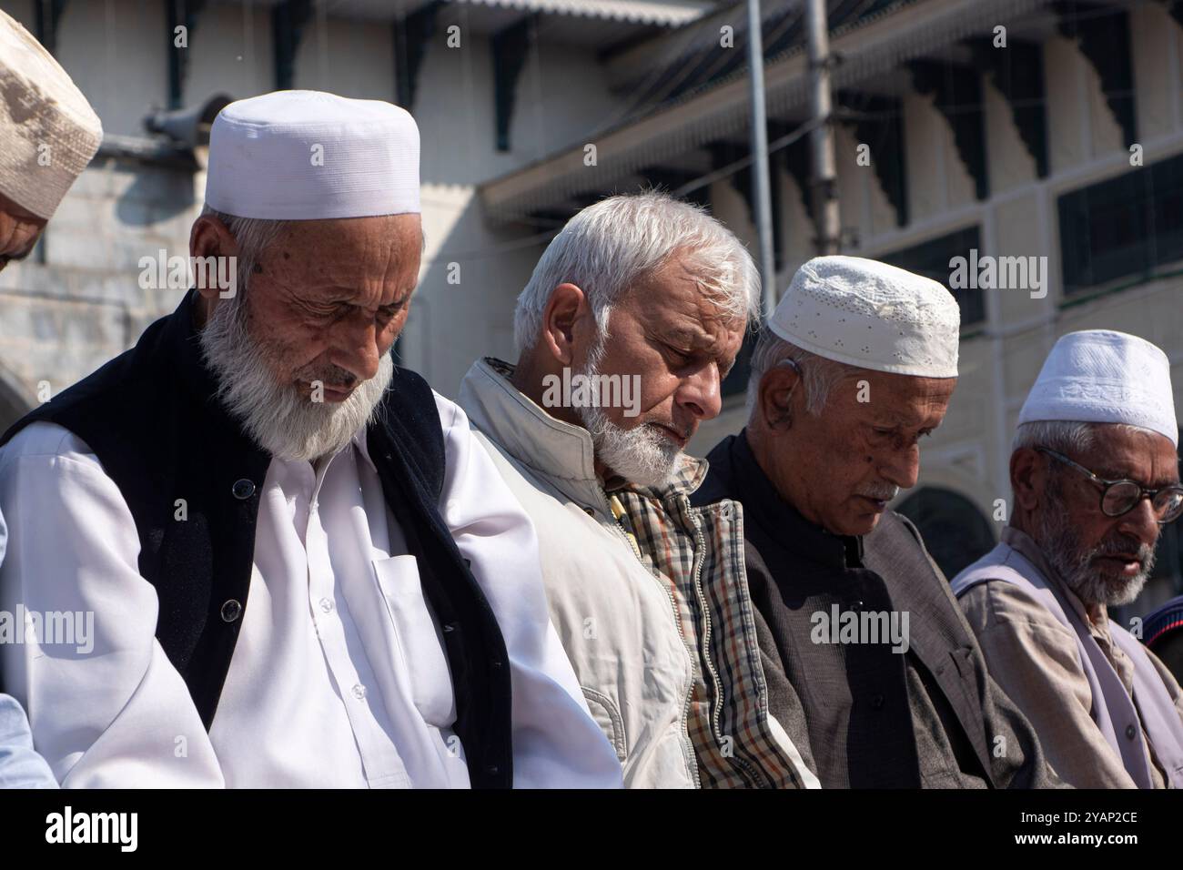 October 15, 2024, Srinagar, Jammu And Kashmir, India: Kashmiri Muslim ...