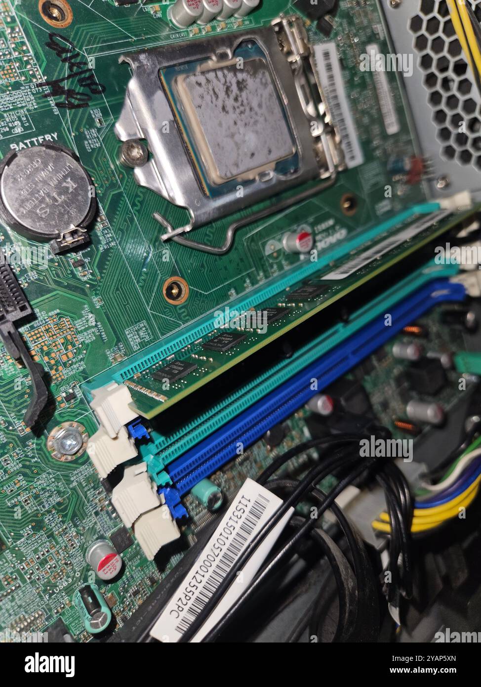 Macro Close up of components and microchips on PC circuit board Stock ...