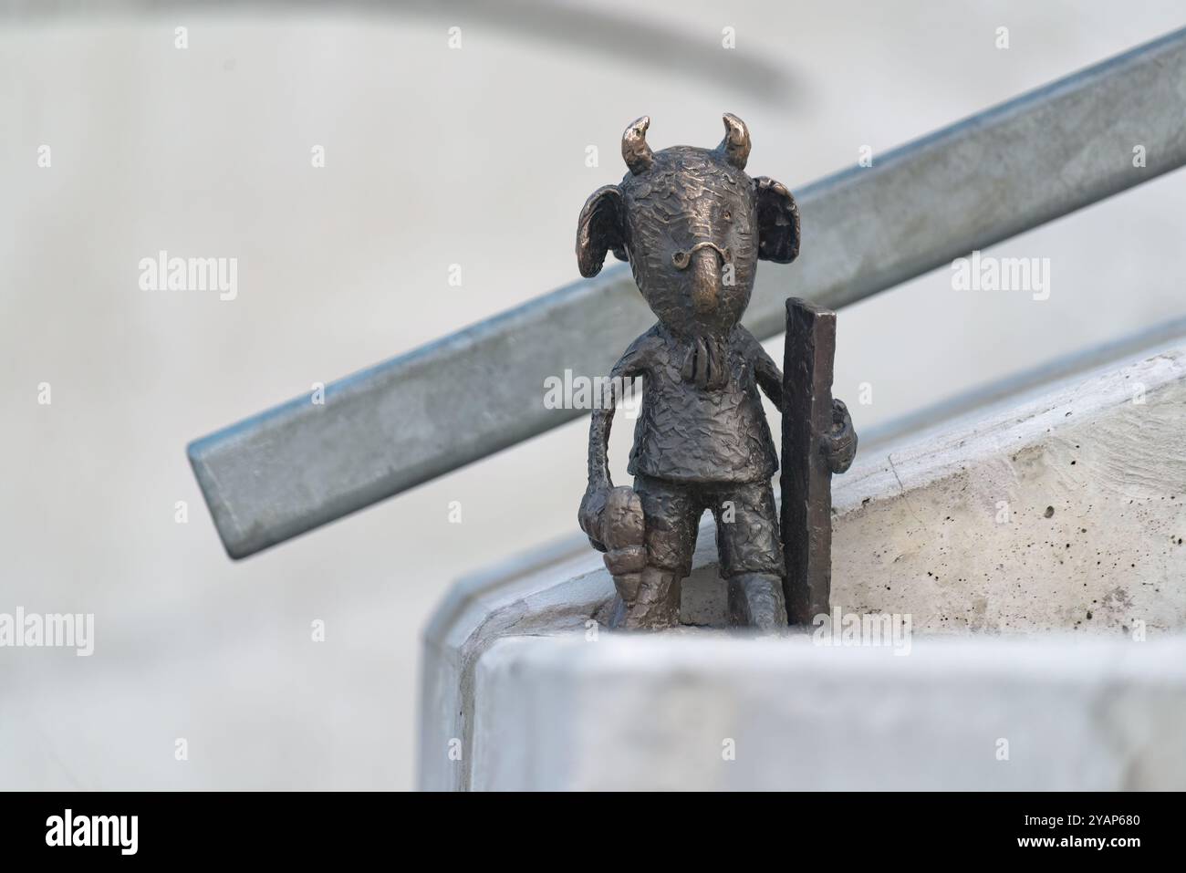 Mekk elek az ezermester hi-res stock photography and images - Alamy