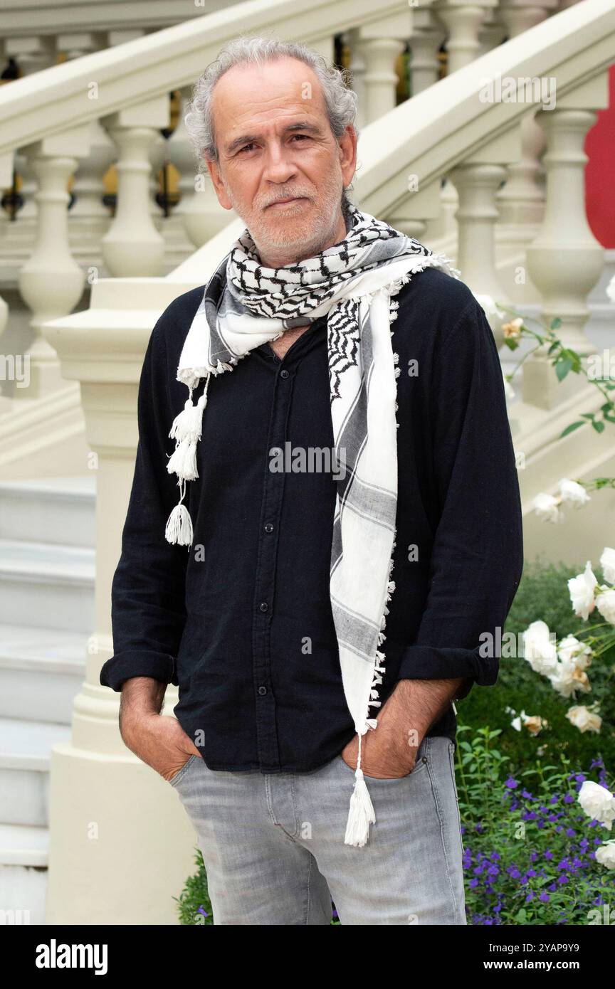 Willy Toledo beim Photocall zum Netflix Miniserie 'La última noche en ...