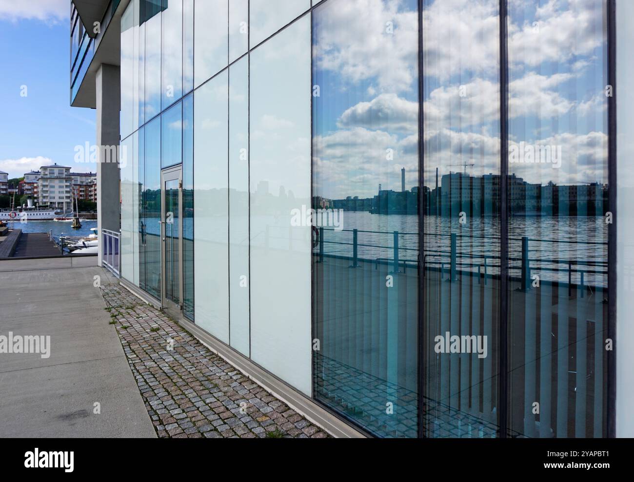 A modern building at water Stock Photo - Alamy