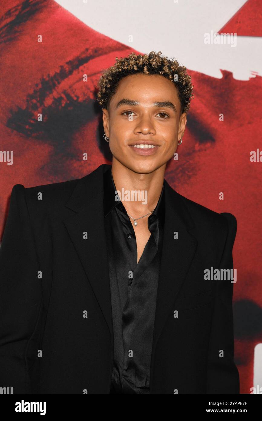 Riley smile hi-res stock photography and images - Alamy