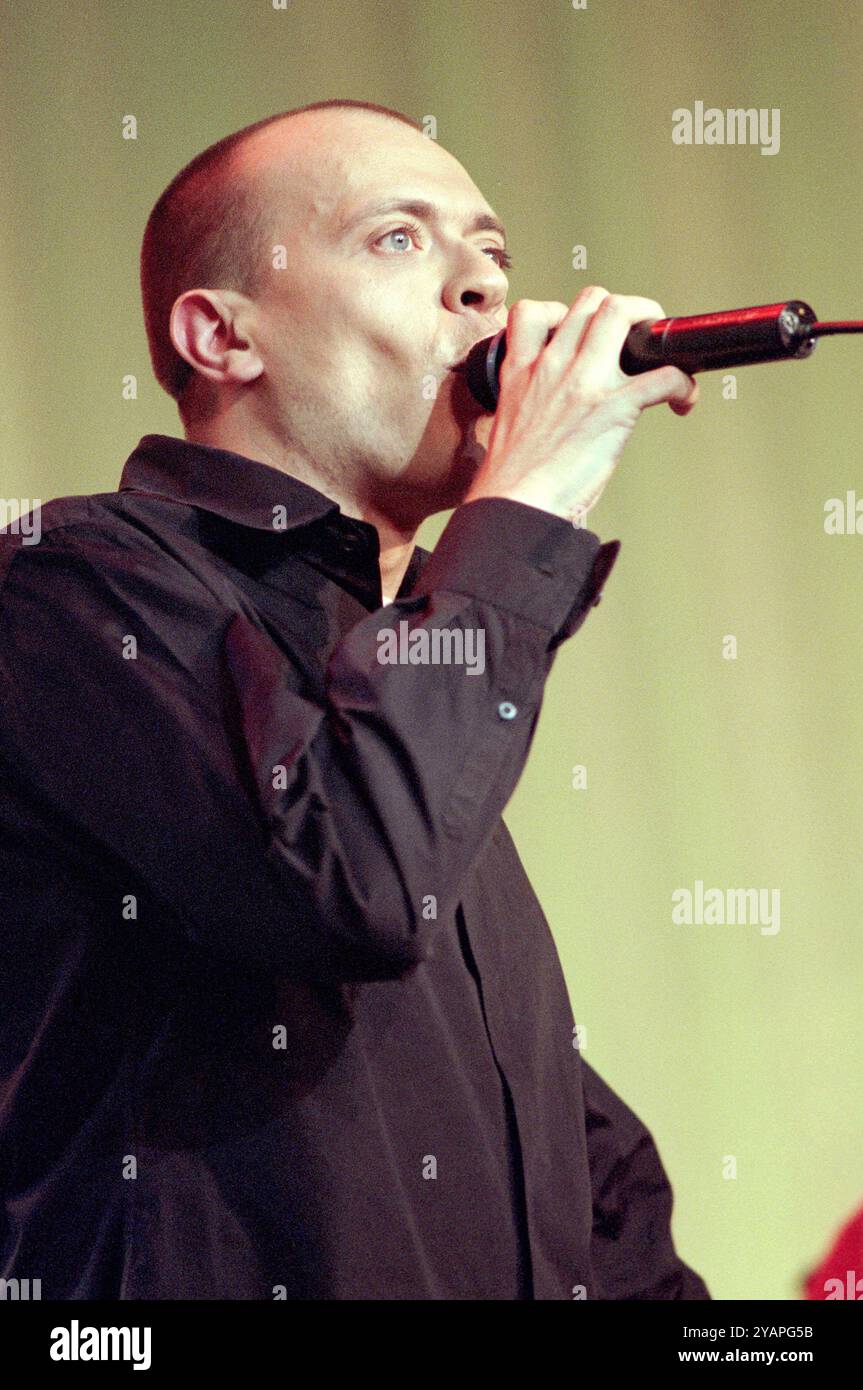 Milan Italy 26/10/1999: Max Pezzali,Italian singer, during the ...