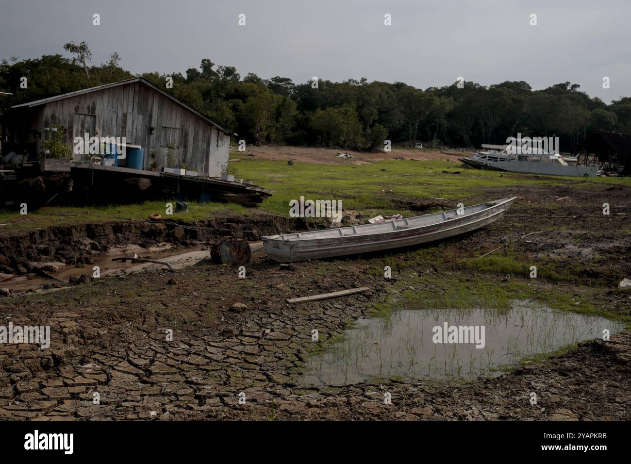 AM - MANAUS - 10/15/2024 - MANAUS, AMAZONAS, RECORD DROUGHT ON THE ...