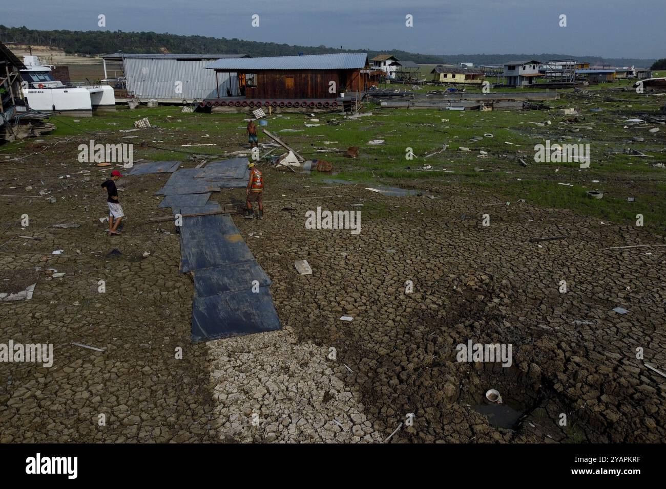 AM - MANAUS - 10/15/2024 - MANAUS, AMAZONAS, RECORD DROUGHT ON THE ...