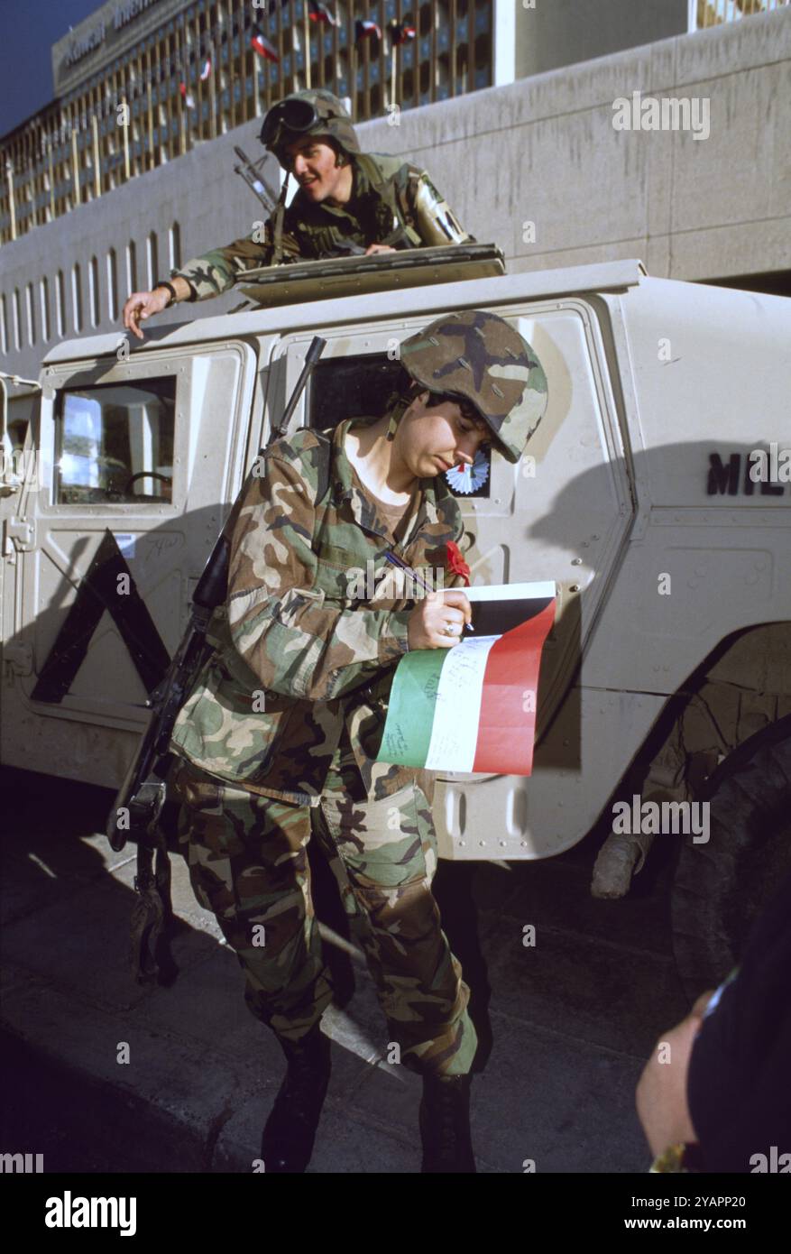 8th March 1991 American Military Police outside the Kuwait ...