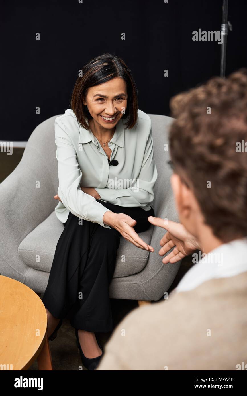 A journalist conducts an insightful interview with a specialist ...