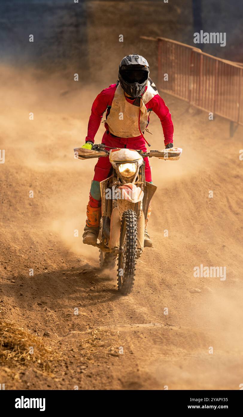 Motocross rider driving on steep hi-res stock photography and images ...