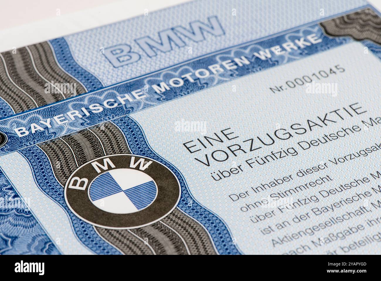 Aktie der BMW im Detail Eine Aktie der BMW Bayerischen Motoren Werke ...