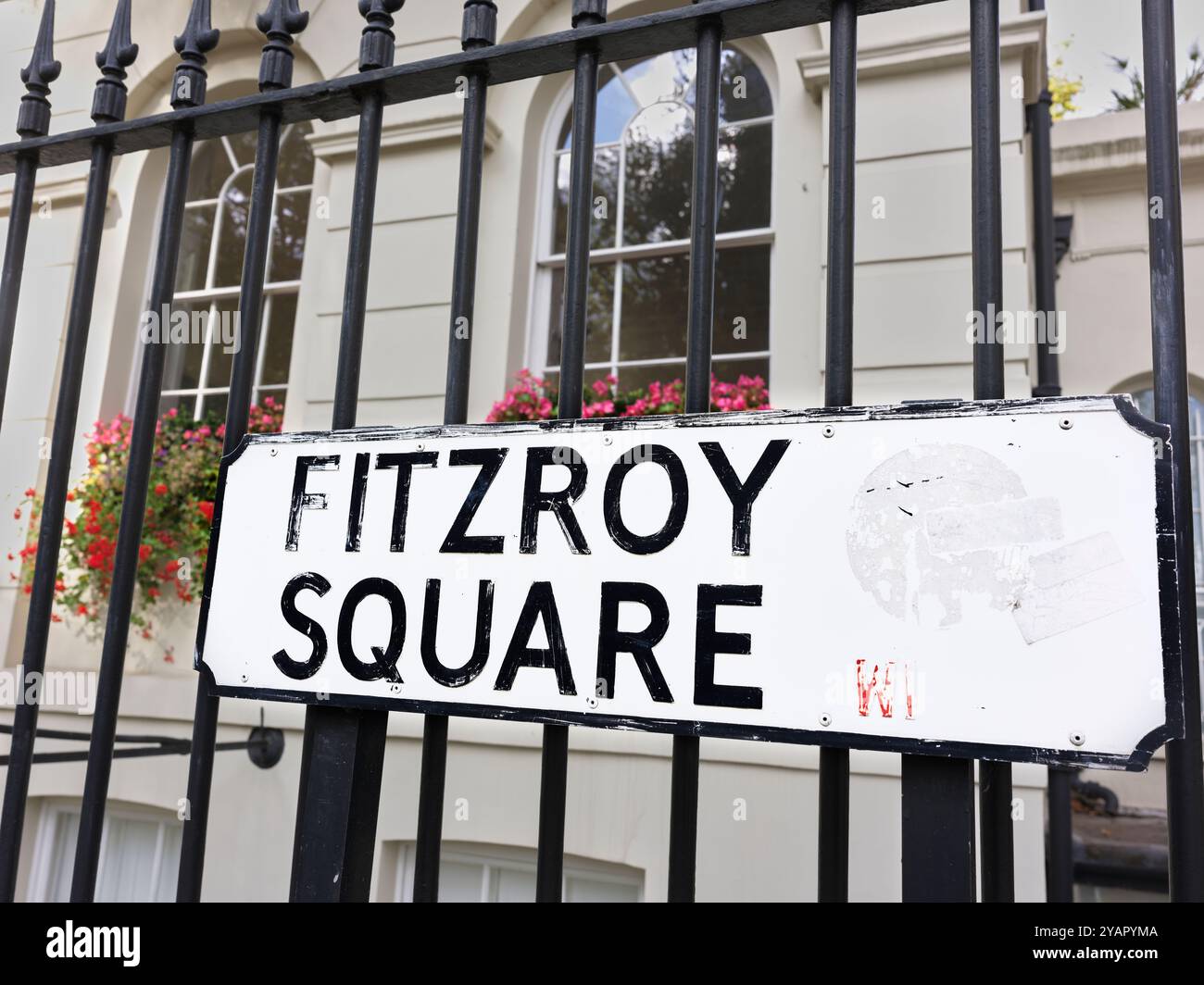 Fitzroy Square, London W1, England Stock Photo - Alamy