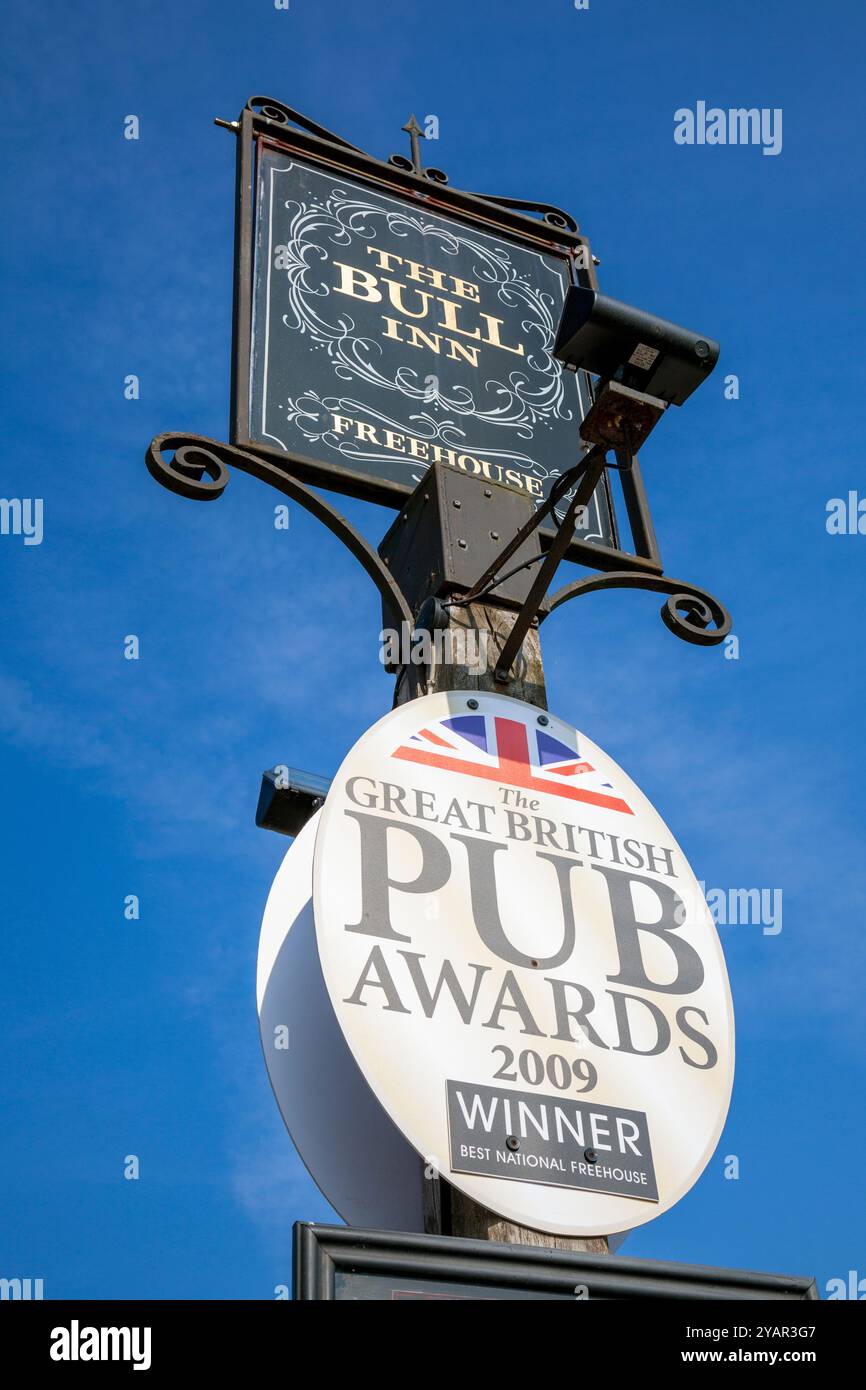 England, Kent, Benenden ,"The Bull Inn" Public House with detail of ...