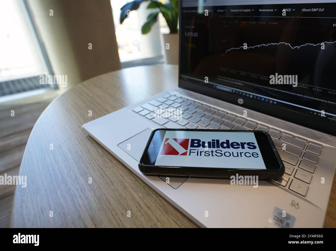 Builders firstsource logo hi-res stock photography and images - Alamy