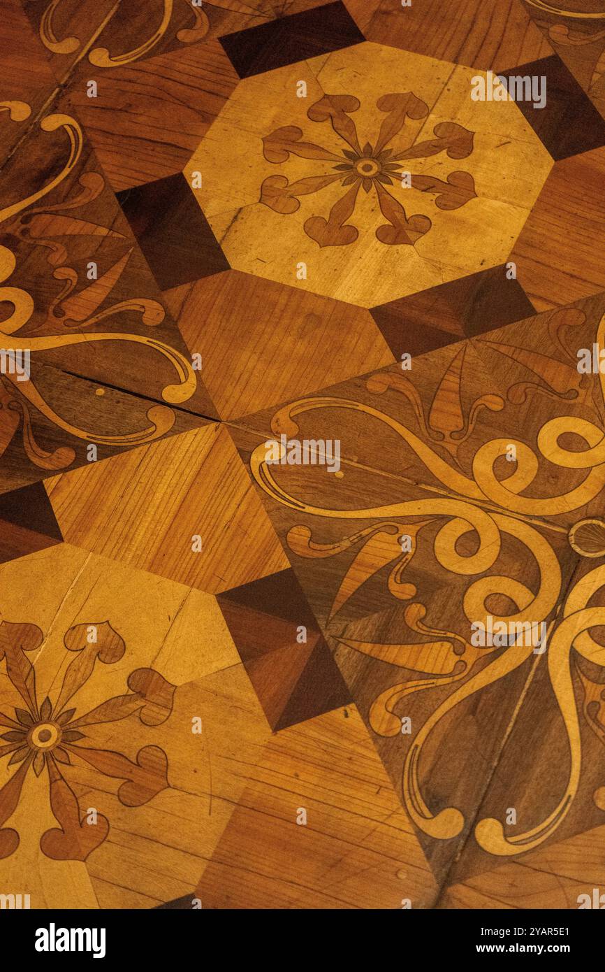 Old wooden parquet from different types of wood. Floor Stock Photo - Alamy