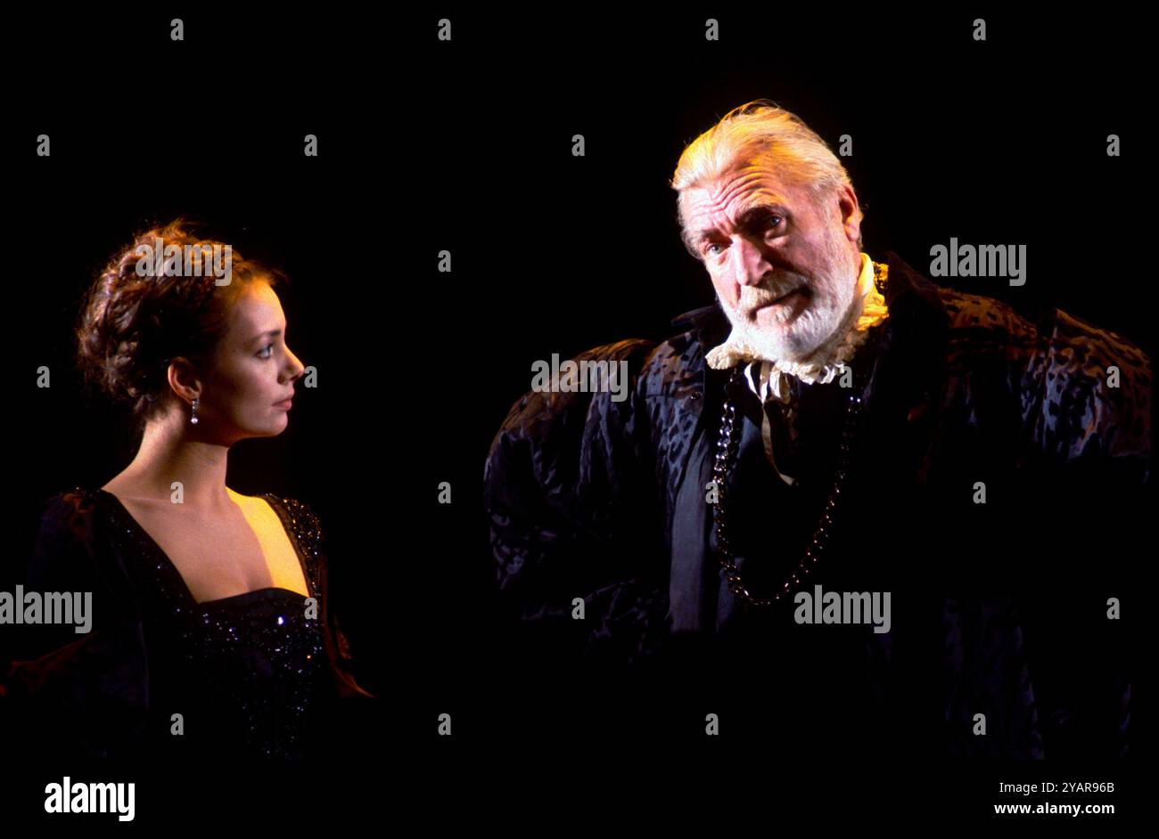 Joanne Whalley (Bianca), Nigel Davenport (Duke of Florence) in WOMEN ...