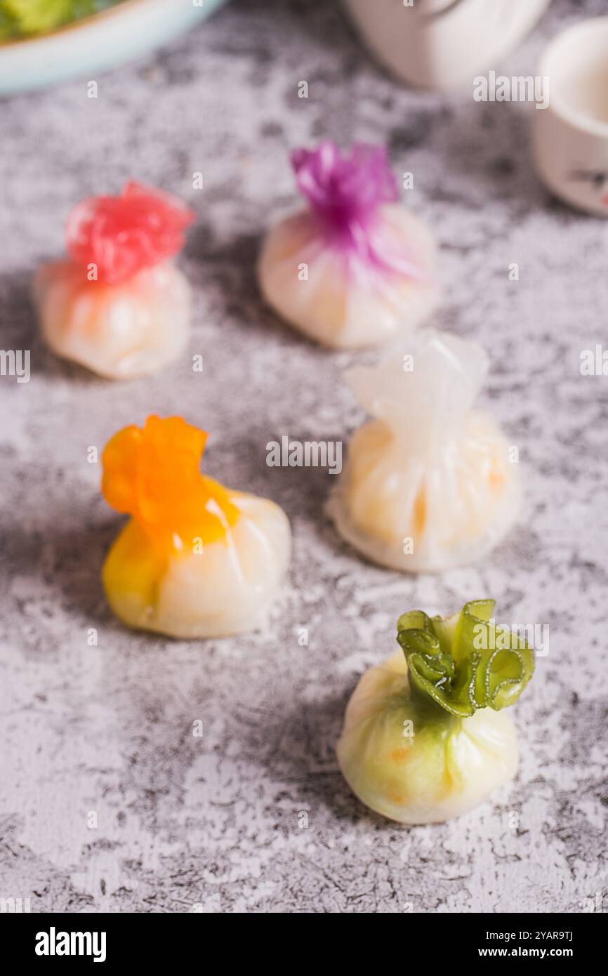 HAR-GAO PRAWN DUMPLING ，dim sum- Steamed prawn dumpling in a bamboo ...