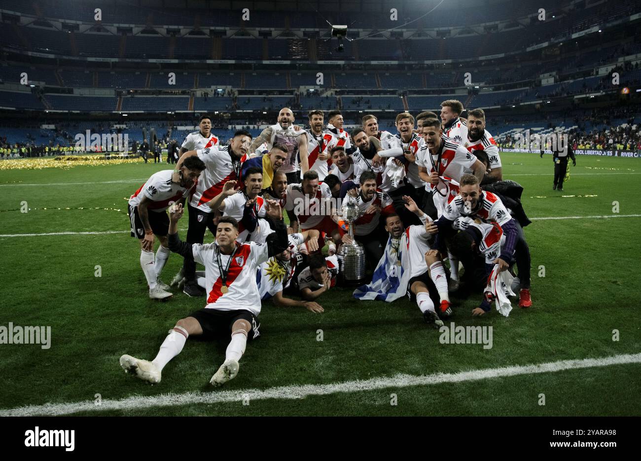 River Plate players celebrates victory in the Copa Libertadores final ...