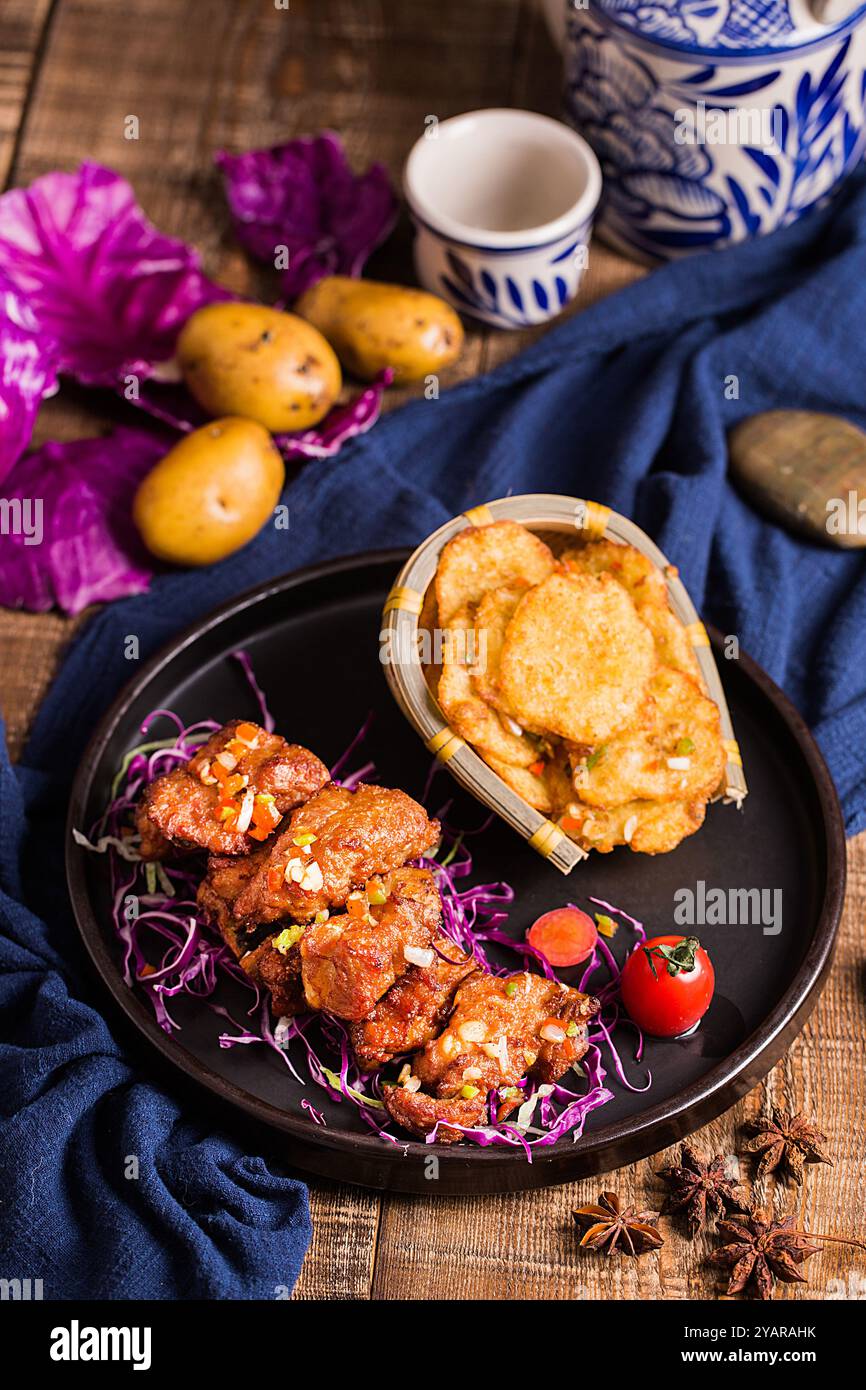 Chinese cuisine,Deep-fried pork Spare ribs with garlic Stock Photo - Alamy