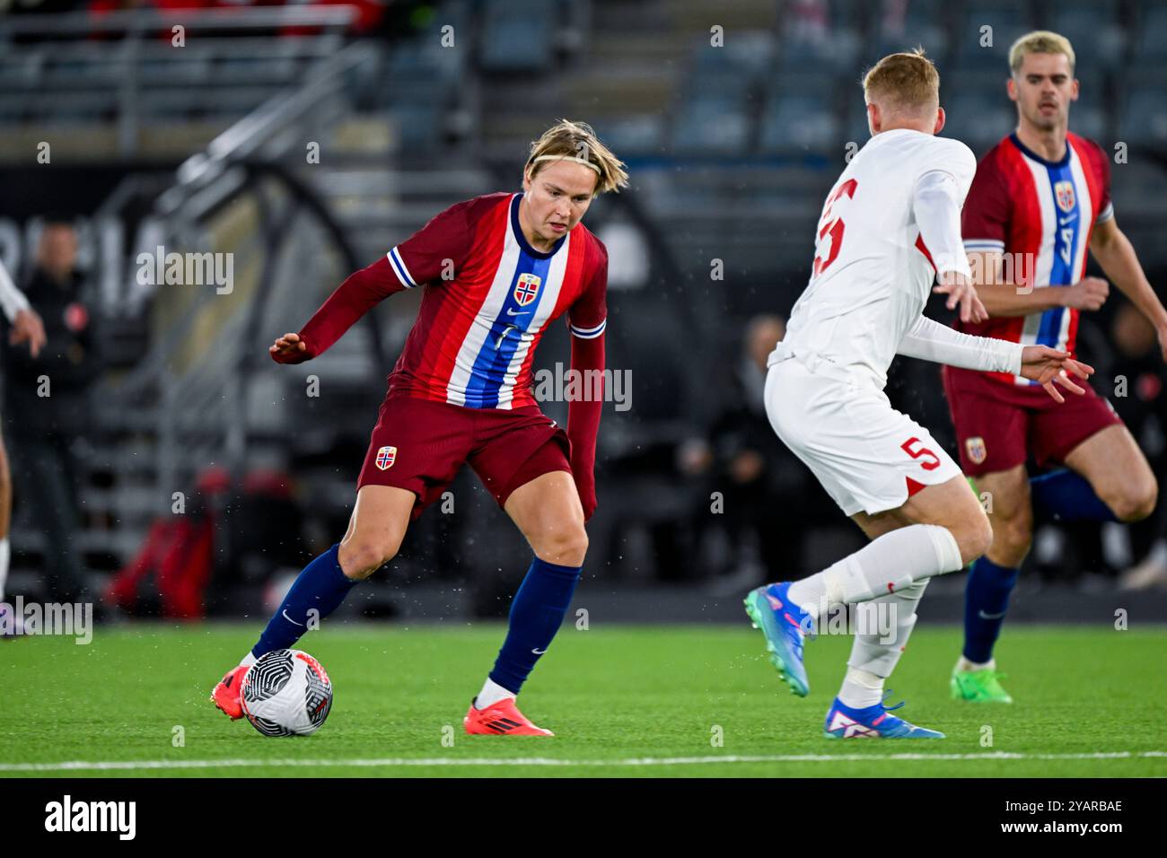 Stavanger 20241015. Norway's Andreas Schjelderup, Turkey's Metehan ...