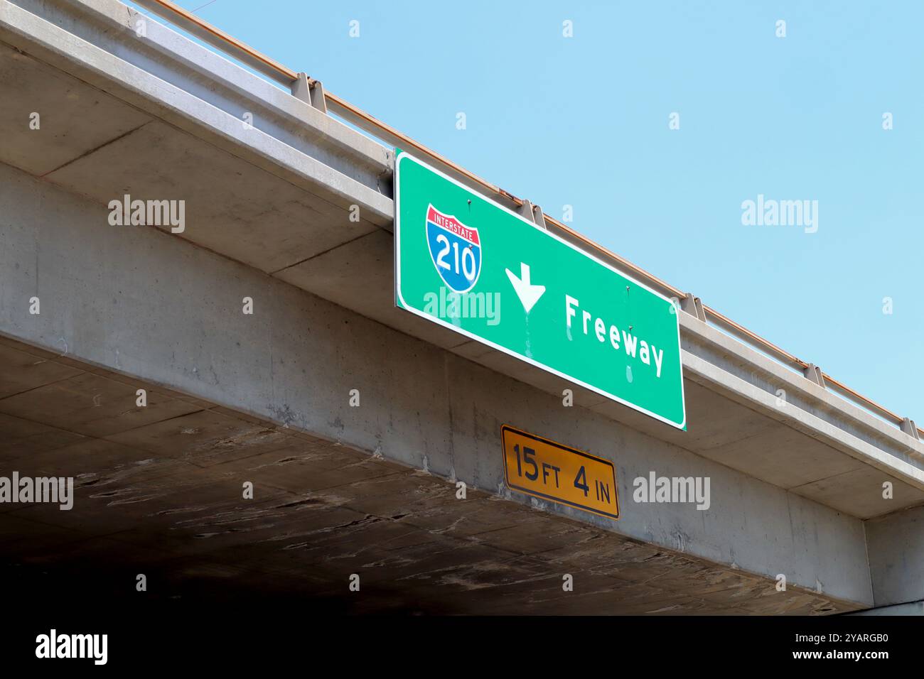 Los Angeles, California: Freeway Interstate 210 (The Foothill Freeway ...