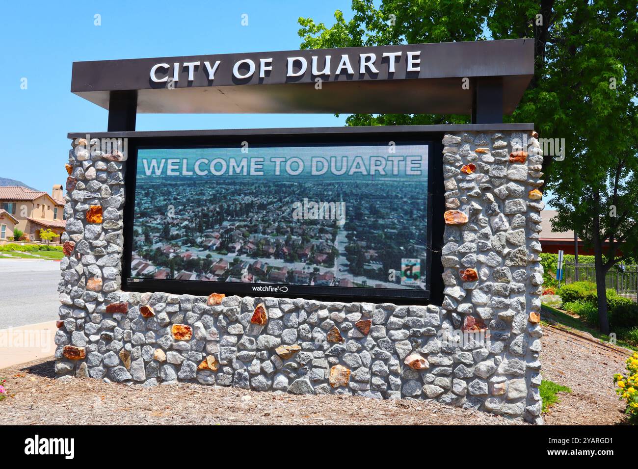 Welcome panel at the entrance to the city of Duarte, California Stock ...