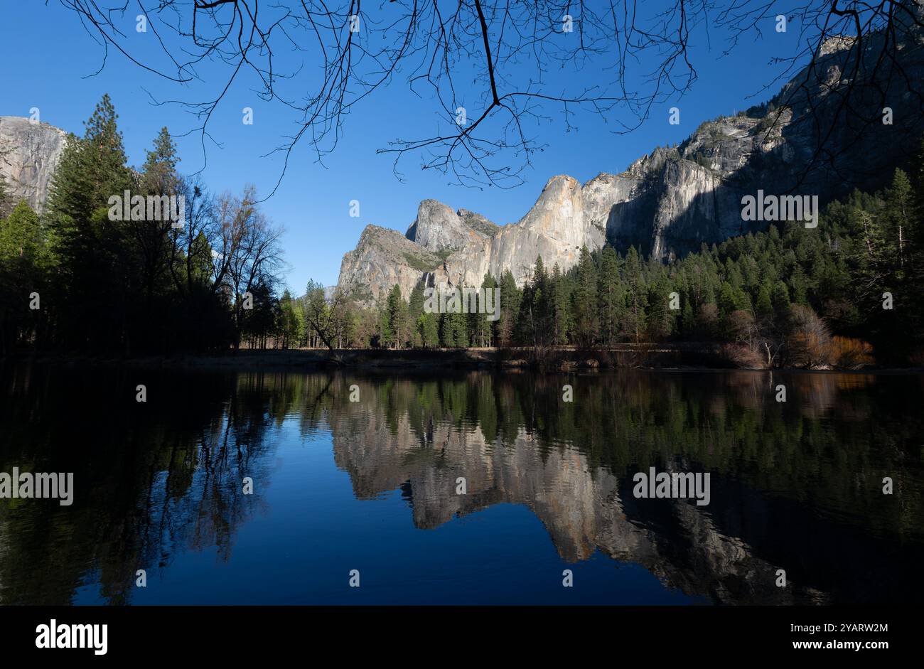 Sunny view of the Bridal Veil landscape in Yosemite National Park at ...