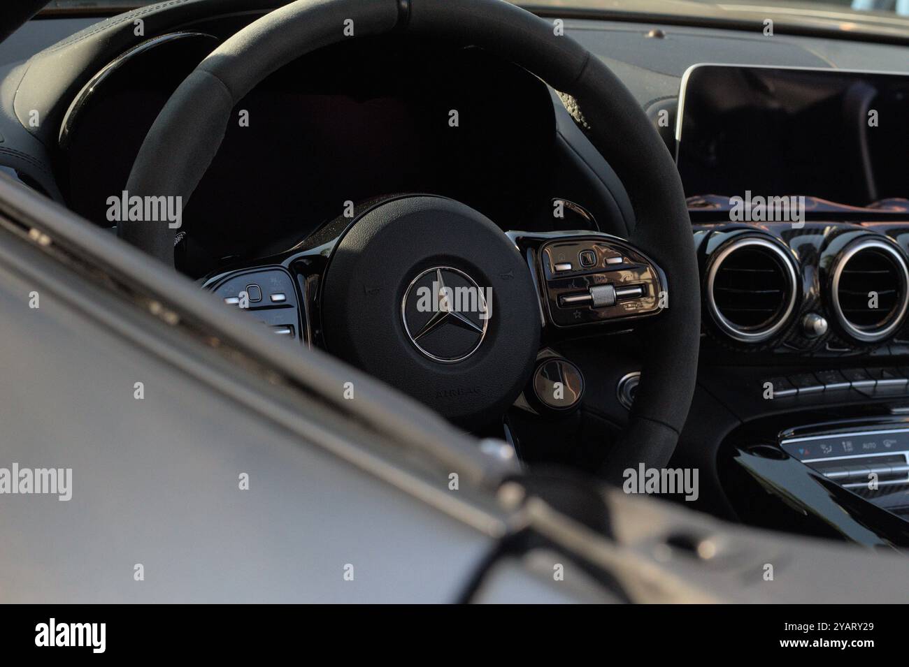 Mercedes Steering Wheel through Window Shot Stock Photo - Alamy