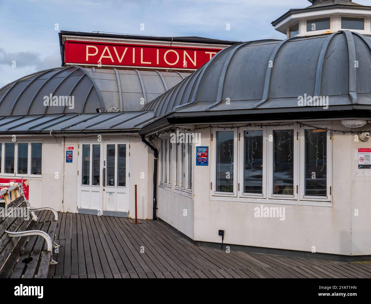 Pavilion theatre sign hi-res stock photography and images - Alamy