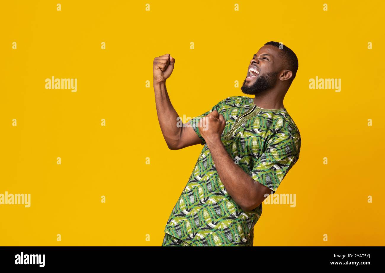 Super happy african guy hi-res stock photography and images - Alamy