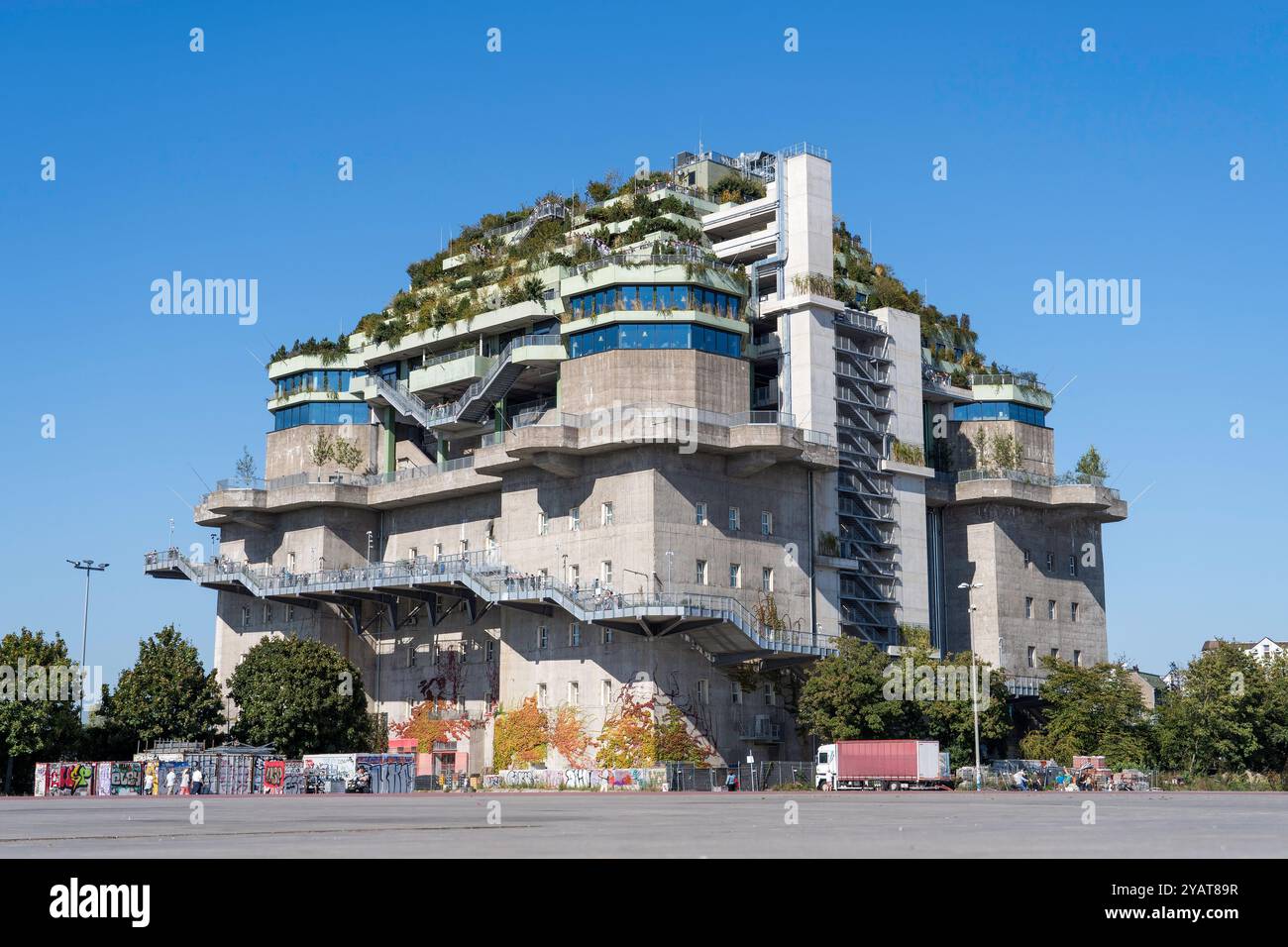 Second World War Bunker in Hamburg Transformed into Modern Green ...