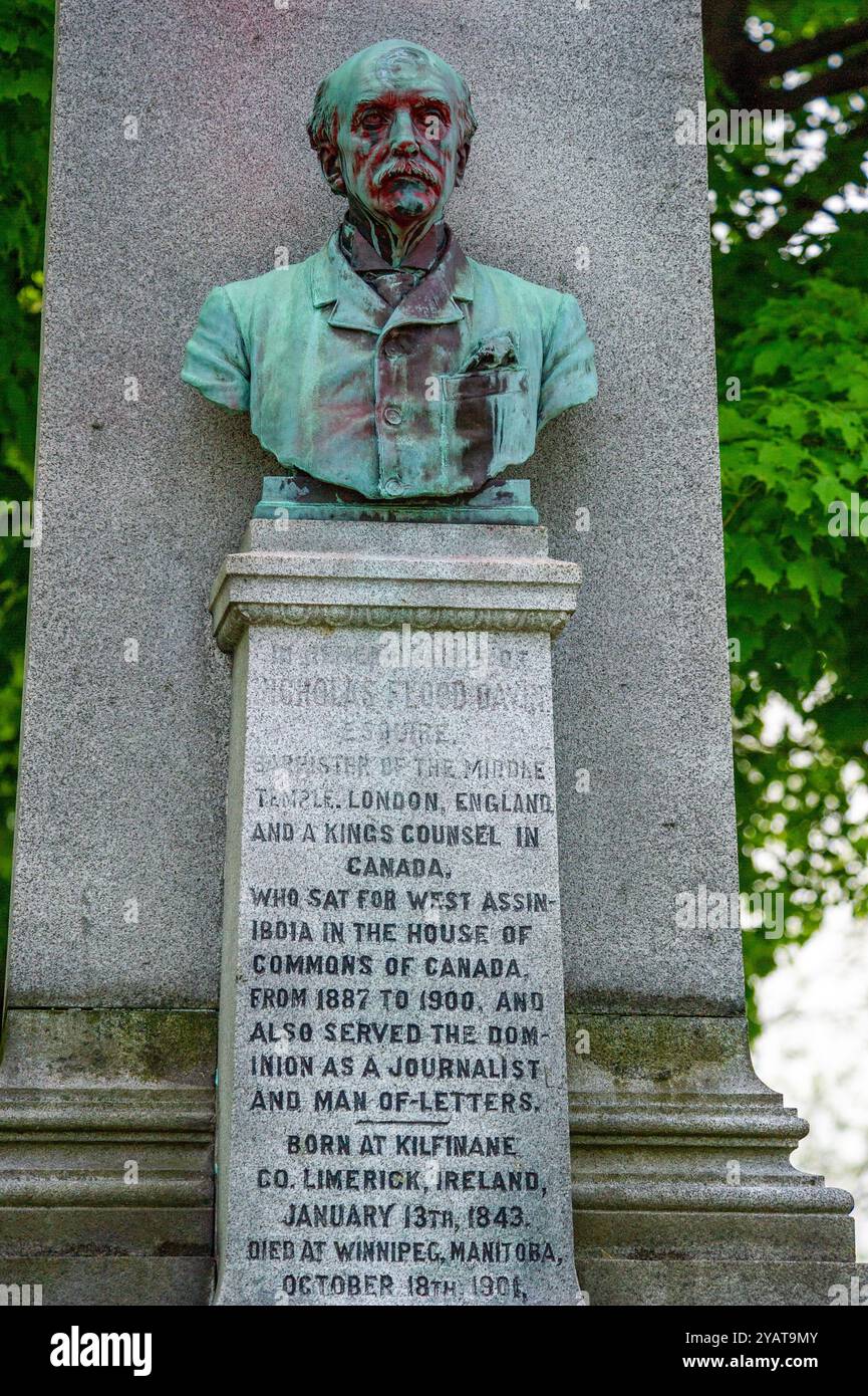 Monument of NICHOLAS FLOOD DAVIN Stock Photo - Alamy